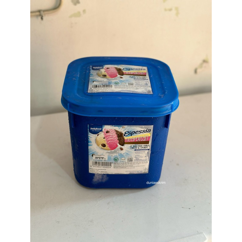 Jual Indoeskrim Espessia Neapolitan Bulk Biru Vanila Choco Chip 8Liter ...