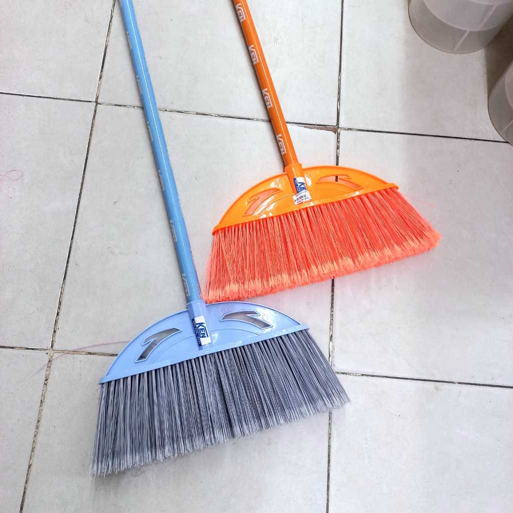 Jual Sapu Gg Besi 101 ANM | Sapu Lantai / Pembersih Debu Lantai Gagang ...