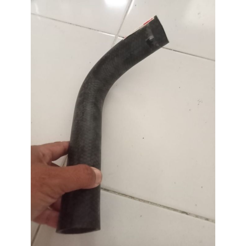 Jual Selang Radiator Bawah Kijang KF20 ( Diameter Lubang = 4 cm ...