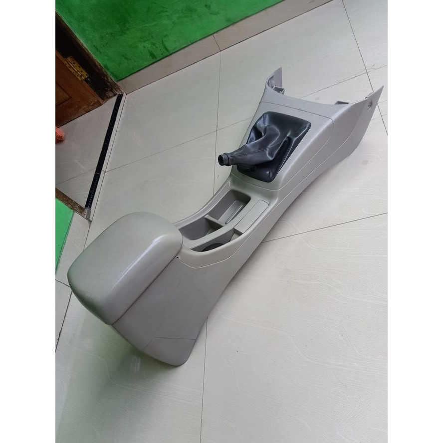 Jual console Box Innova 2005-2015 | Shopee Indonesia