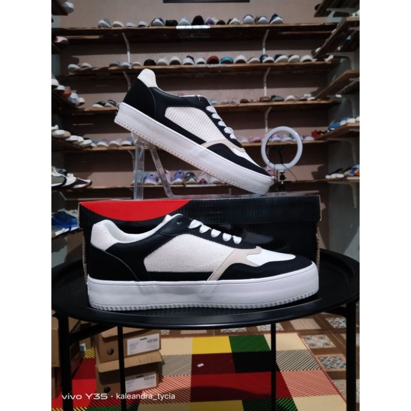 Jual sepatu AIRWALK ALDO WHITE BLACK | Shopee Indonesia