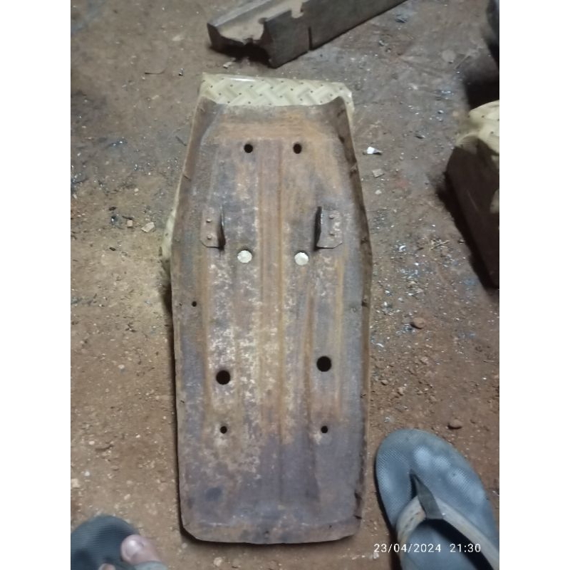 Jual plat jok motor L2 super yamaha mentah. bahan dari drum matap jajan ...