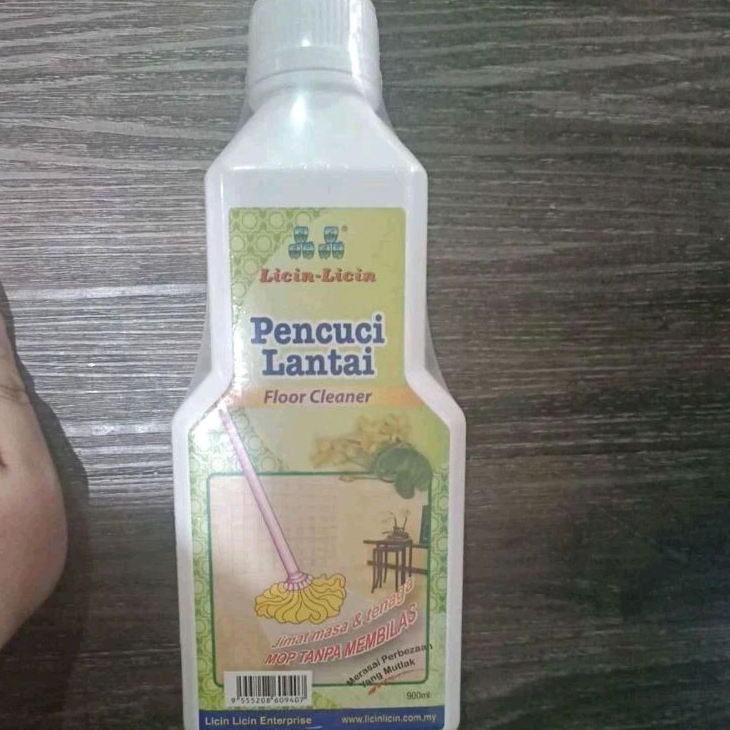 Jual Licin Licin Sabun Pel Pencuci Lantai 900ML Floor Cleaner / Sabun ...
