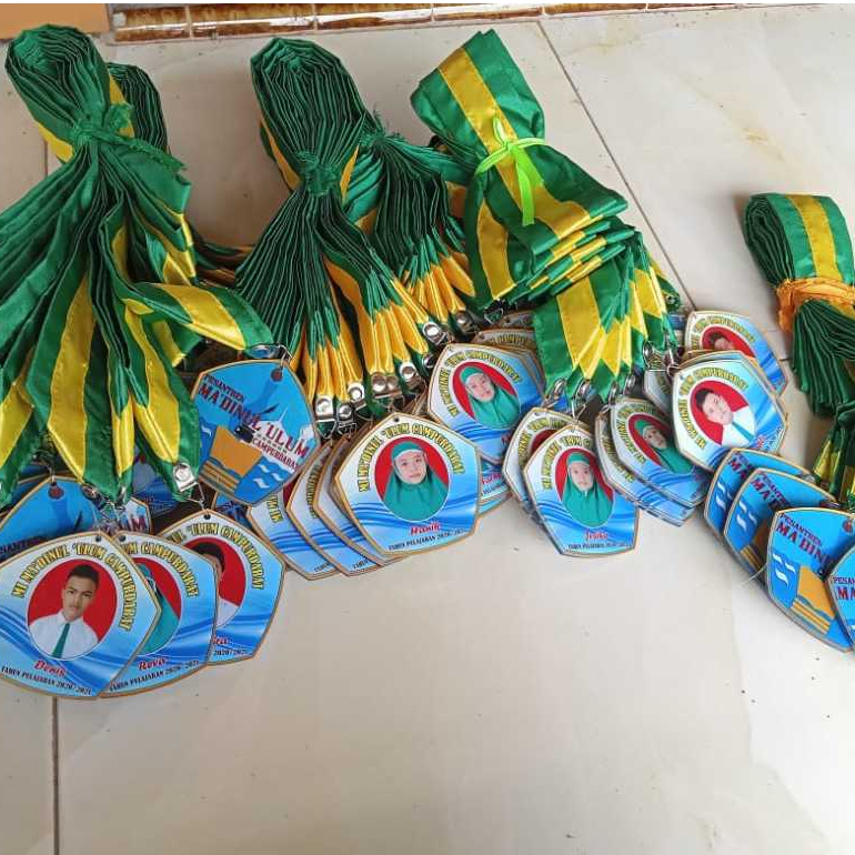 Jual Kalung Wisuda Akrilik (2 SISI DEPAN-BELAKANG) Kalung Kain list ...