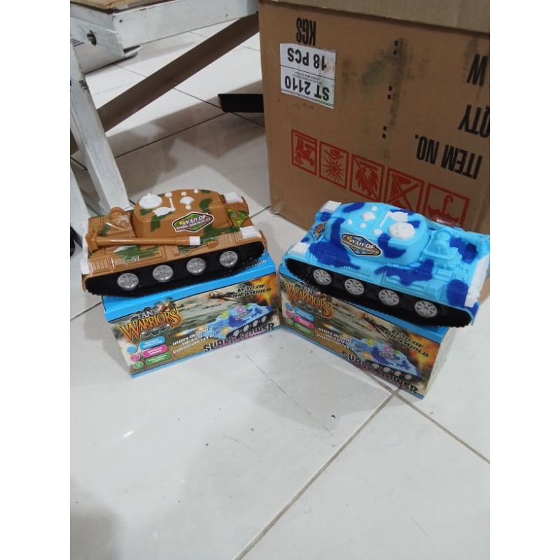 Jual Mainan Anak Kendaraan Militer Mobil Tank B/O 2 warna BP 33 ...