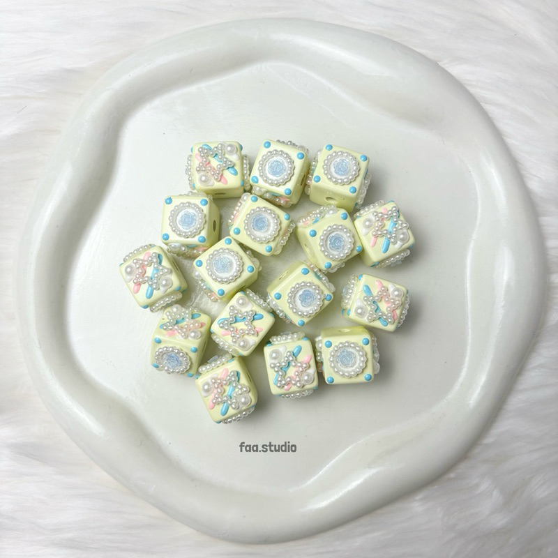 Jual Beads Mote Manik Lukis/ Kotak Square Full Painting / Kotak Square ...