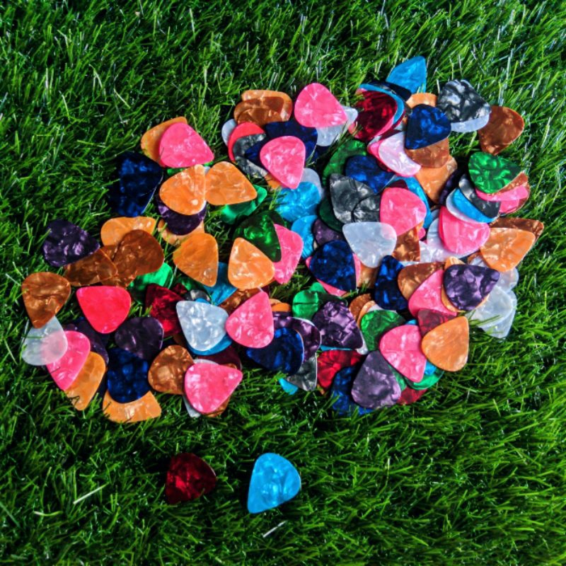 Jual Pick Gitar Kerang Ukuran 0.46mm Pick Gitar Celluloid (Ukuran ...