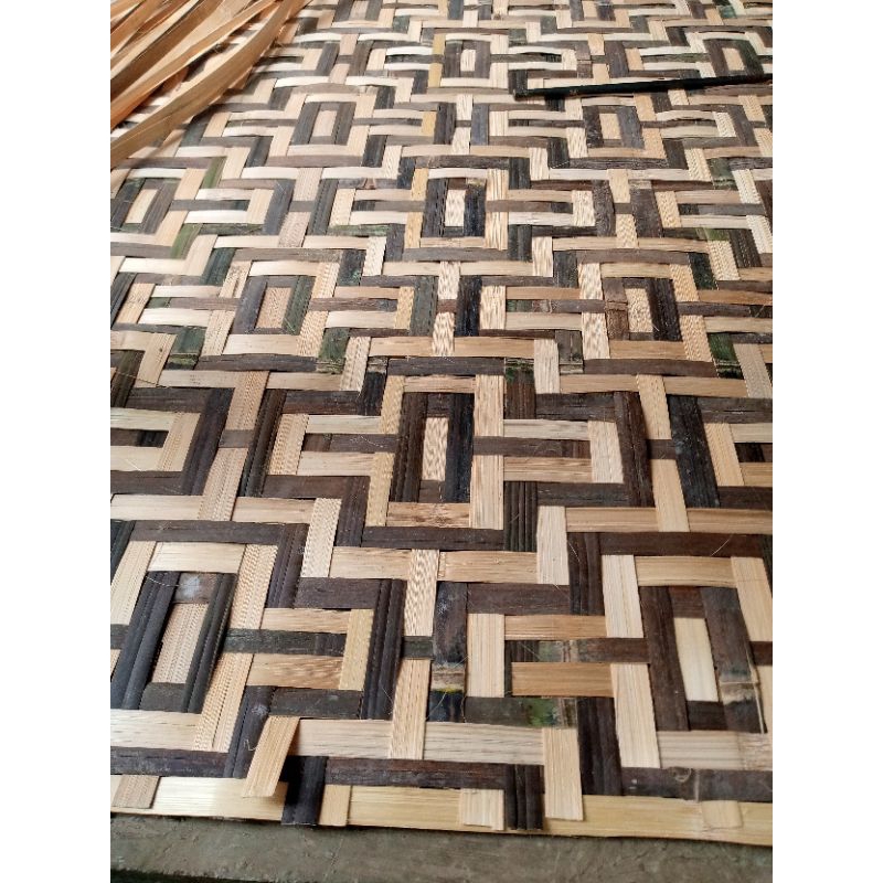 Jual Anyaman bambu/bilik bambu/gedeg/gribig+motif_luster | Shopee Indonesia