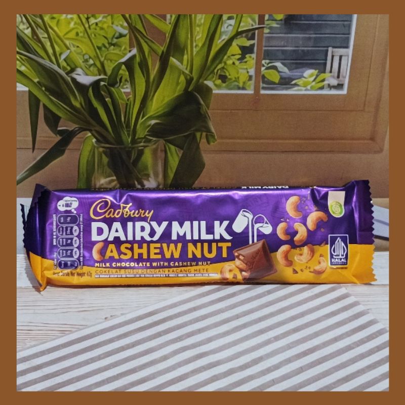 Jual Cadbury Coklat Cashew Nut 62g | Shopee Indonesia