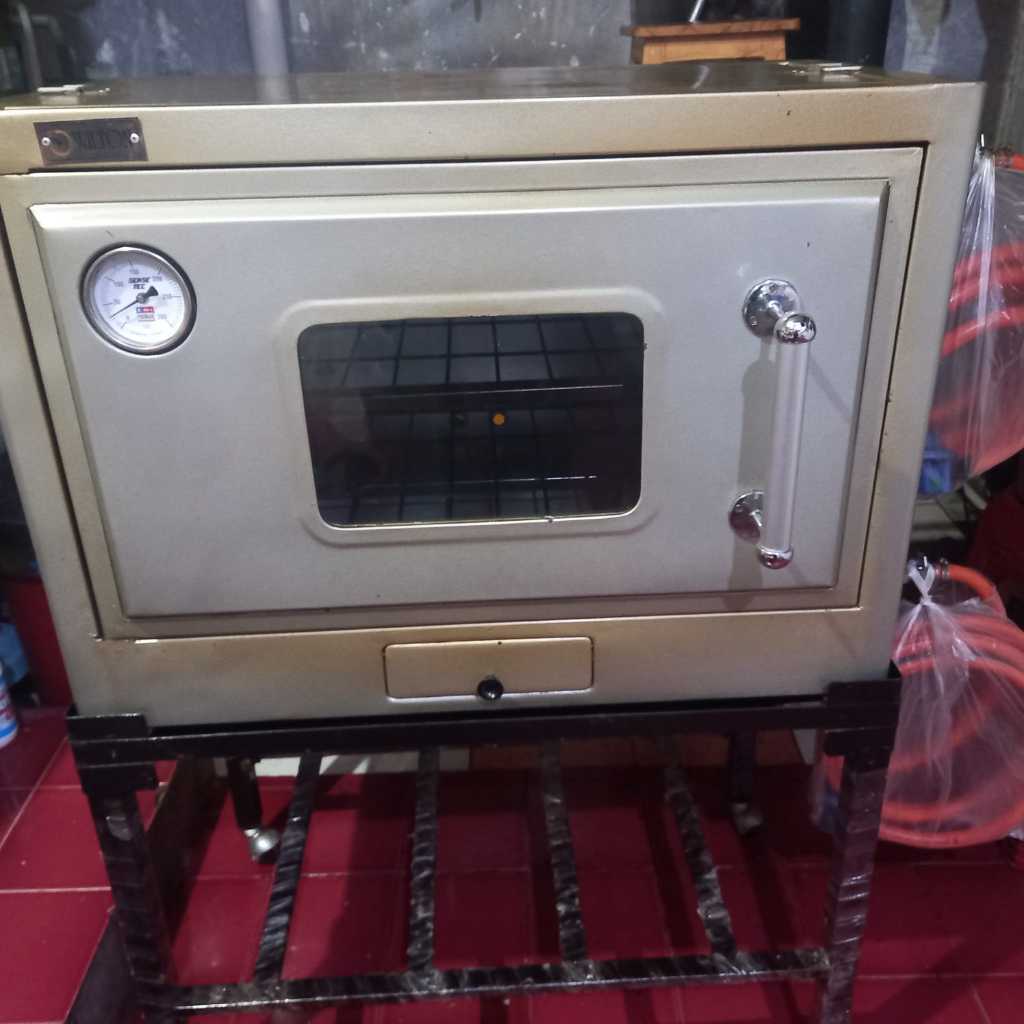 Jual Oven Gas Wilton Api Atas Bawah 80Cm dengan Kaki (PRELOVED ...