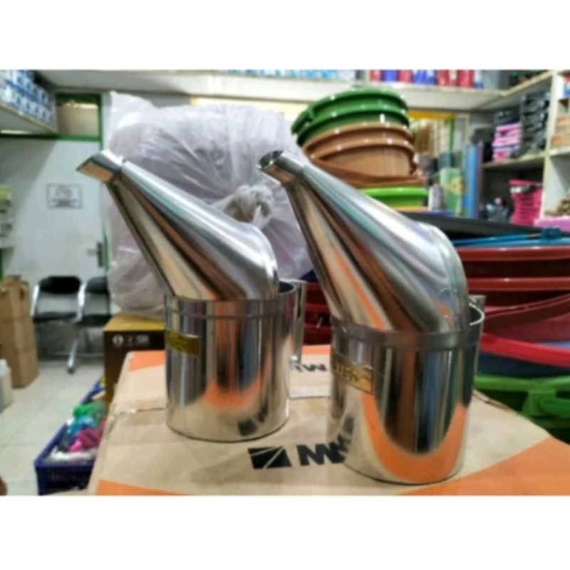 Jual Corong Minyak 5 Lt & 1 Liter / Takaran Minyak / Gelas Ukur 1 Lt ...