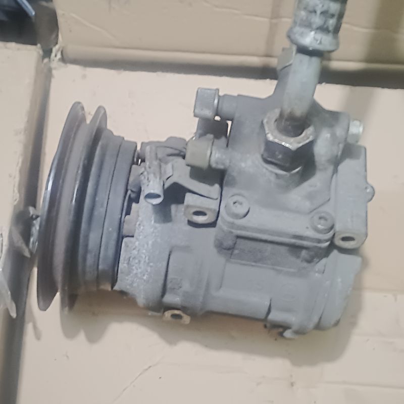 Jual Kompresor compressor AC toyota kijang kapsul 7K original copotan ...