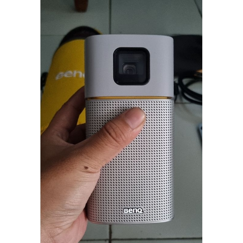 Jual Mini Portable Projector BenQ GV1 | Shopee Indonesia