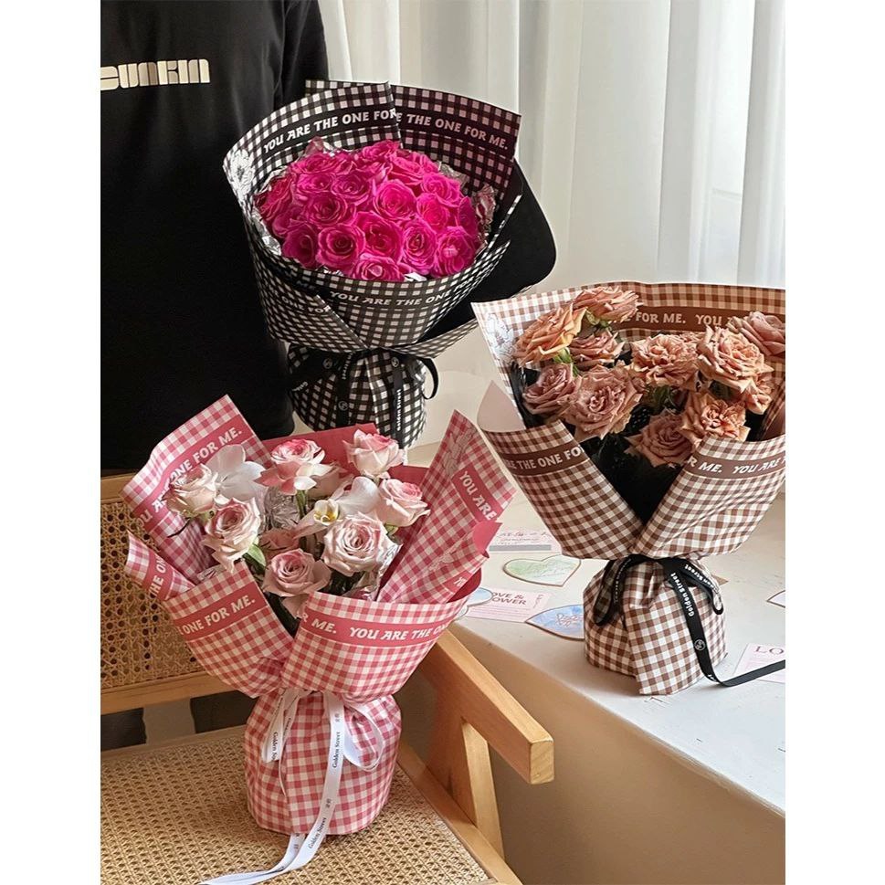 Jual Kertas Buket Bunga Motif Kotak / Kertas Cellophane / Kertas Bunga ...