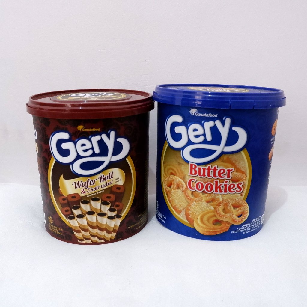 Jual Snack Miu - Gerry Wafer Roll Coklat / Gerry Butter Cookies ...