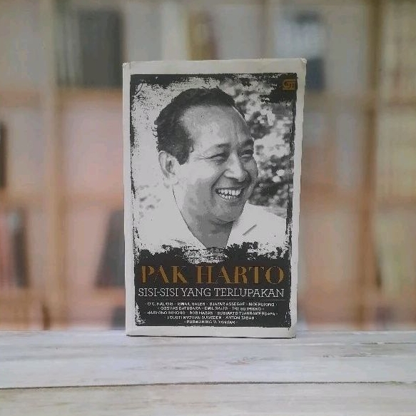 Jual Pak Harto Sisi Sisi Yang Terlupakan - Original | Shopee Indonesia