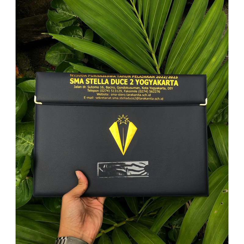 Jual MAP IJAZAH LANDSCAPE ISI 2 KANTONG + SIKU, TK SD SMP SMA ...