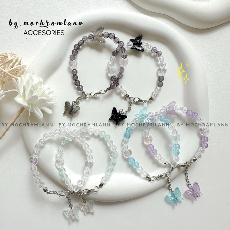 Jual GELANG MANIK KOREA MODEL KUPU TRANSPARAN / GELANG KUPU AESTHETIC ...