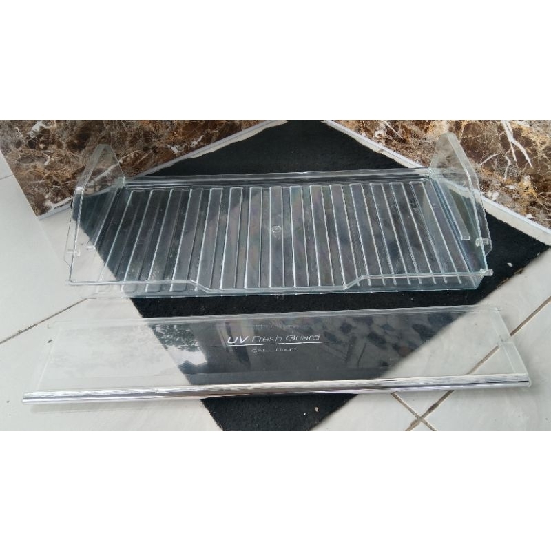 Jual Rak kulkas Toshiba jumbo 2 pintu GR-M48ED rak ikan dan daging ...