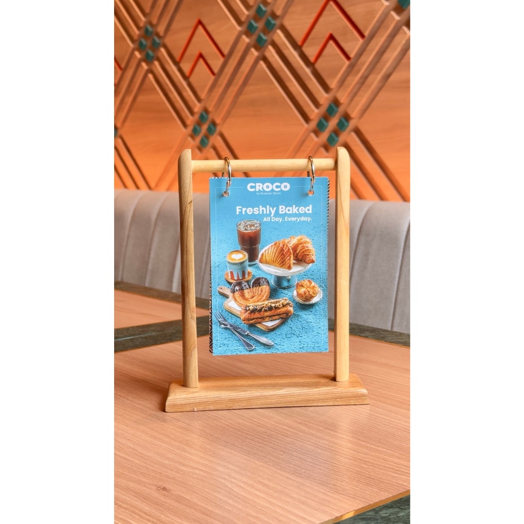 Jual New Tent Table kayu sungkai - ukuran isi A6 - meja gantung/nomor ...