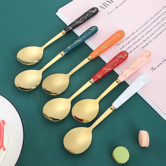 Jual 6 PCS SENDOK SULTAN SENDOK EMAS MOTIF / SENDOK SET ALAT MAKAN ...