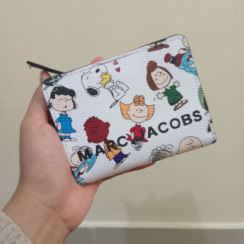 Jual New Marc Jabocs x Peanuts Mini Compact Bifold Wallet | Shopee ...