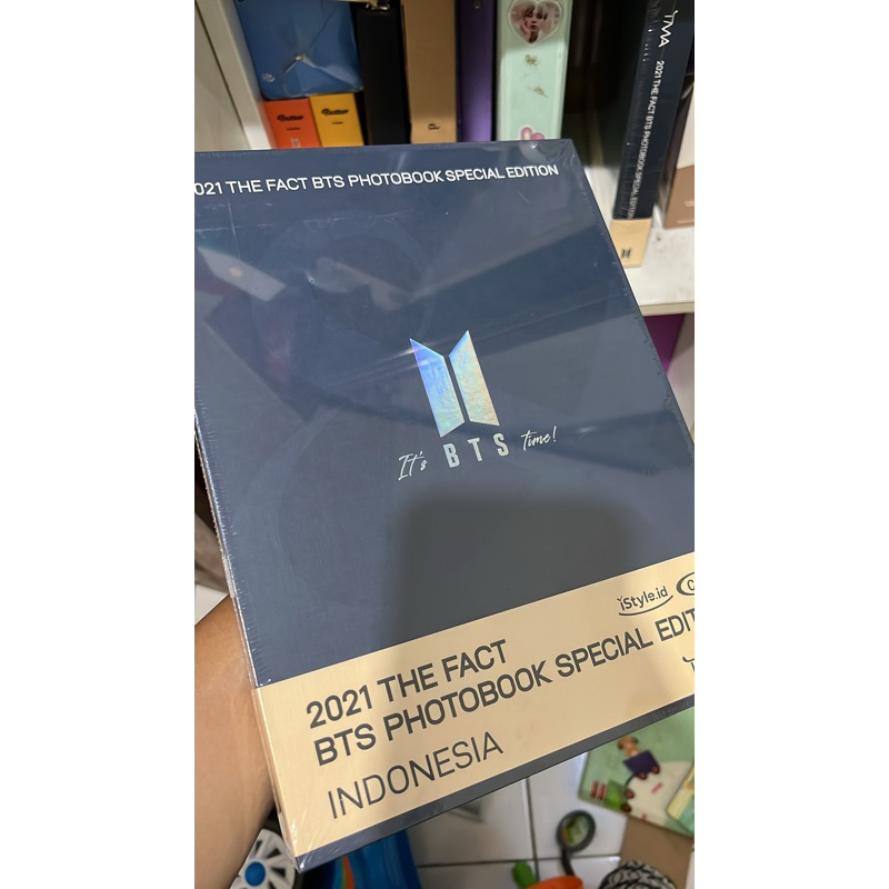 Jual READY THE FACT BTS PHOTOBOOK TMA INDONESIA (OFFICIAL SEALED ...