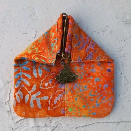 Jual Dompet Pouch Koin Unik Lucu Fashion Wanita Mlathi Batik Oranye ...