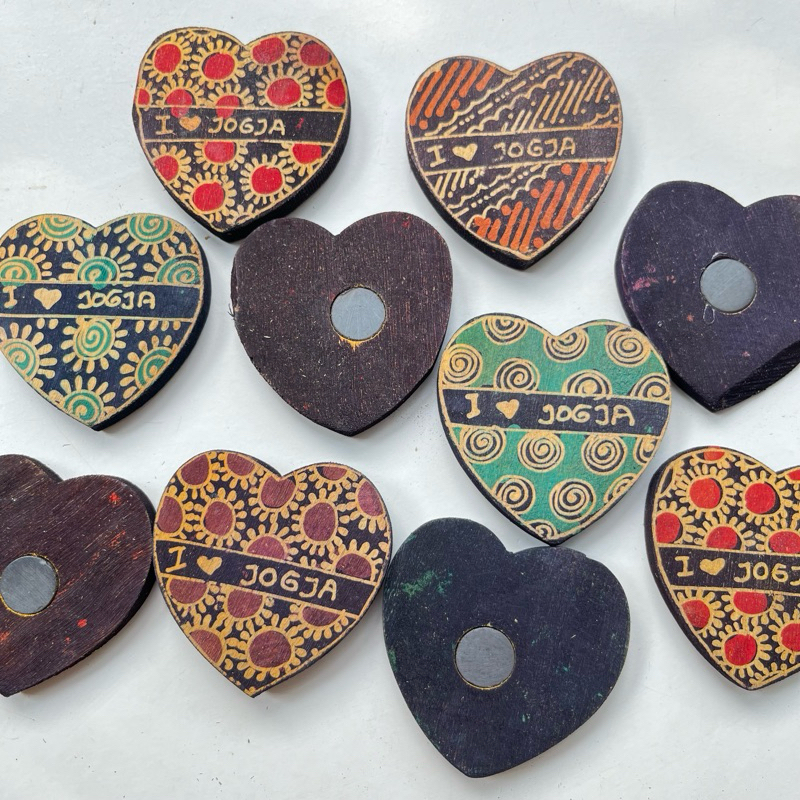 Jual Magnet kulkas jogja batik lukis 1 kodi (isi 20pcs) Souvenir oleh oleh khas Yogyakarta ...