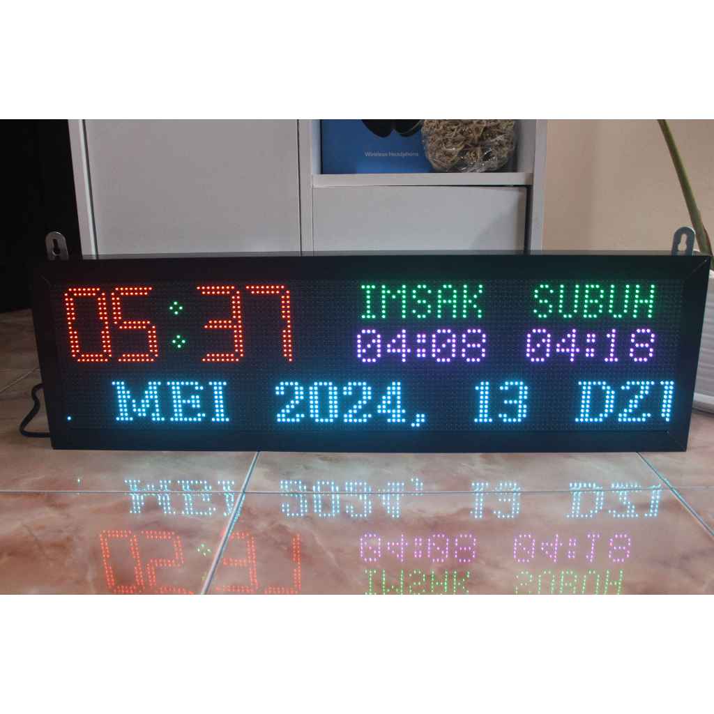 Jual JAM WAKTU SHOLAT MUSHOLLA P5 RGB 20X70CM TIPE STANDART / JADWAL ...