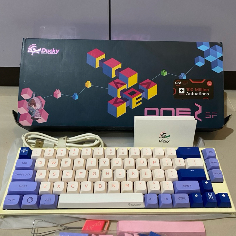 Jual ducky one 2 sf rgb 65% mechanical gaming keyboard | Shopee Indonesia
