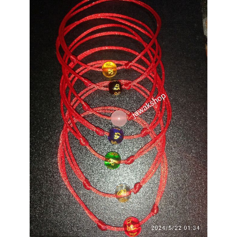 Jual GELANG TALI MERAH SIMBOL KEBERUNTUNGAN MANTRA TIBET D565 | Shopee ...