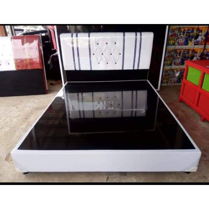 Jual Set Divan sandaran Busa/ Divan sandaran Minimalis/ Divan sandaran kancing/ Ranjang kayu ...