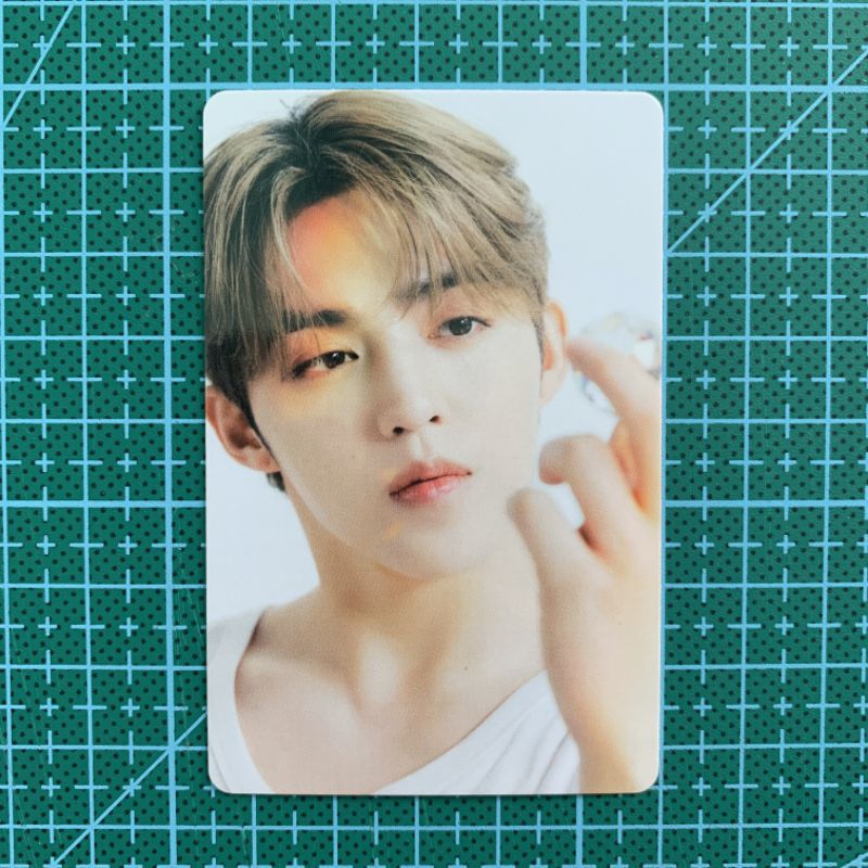 Jual SCOUPS Seventeen Best Album '17 Is Right Here (DEAR Ver.)' Official Photocard Booklet ...
