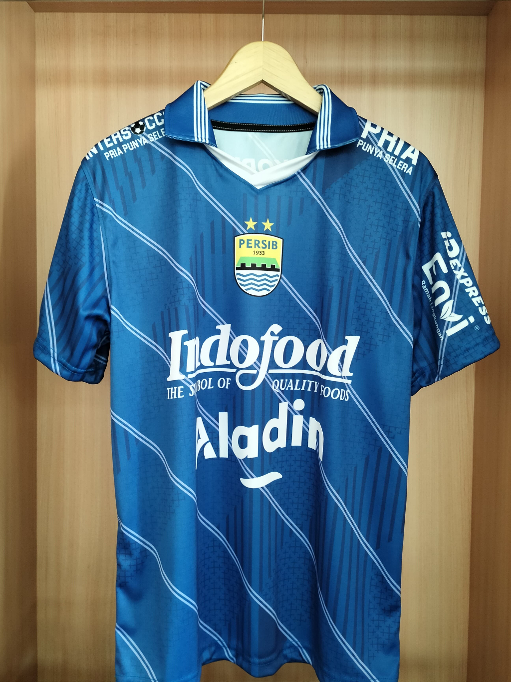 Jual Jersey persib bandung 2024 free nama dan nomor untuk paket non cod ...
