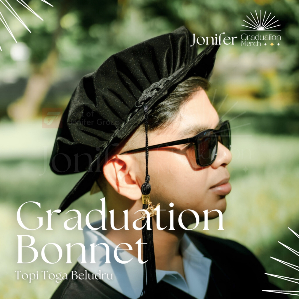 Jual Topi Toga Wisuda Beludru - Graduation Cap - Bonnet cap - Topi toga ...