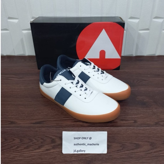 Jual ORIGINAL SALE 70% SEPATU AIRWALK TYNER WHITE NAVY MEN | Shopee ...
