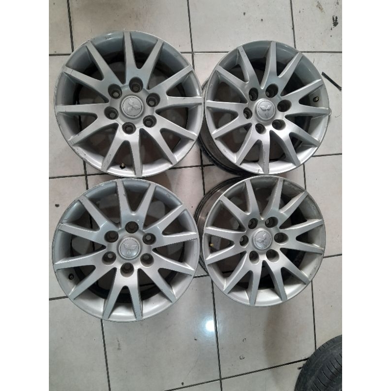 Jual VELG COPOTA. PAJERO SPORT R17X7,5 PCD 6X139 | Shopee Indonesia
