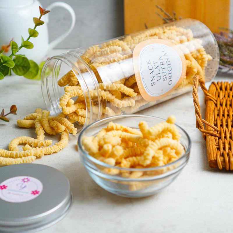 Jual snack ulat sutera original / cemilan ulat sutra keju / snack keju ...