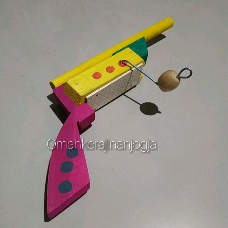 Jual pistol mainan jadul , pistol kayu | Shopee Indonesia