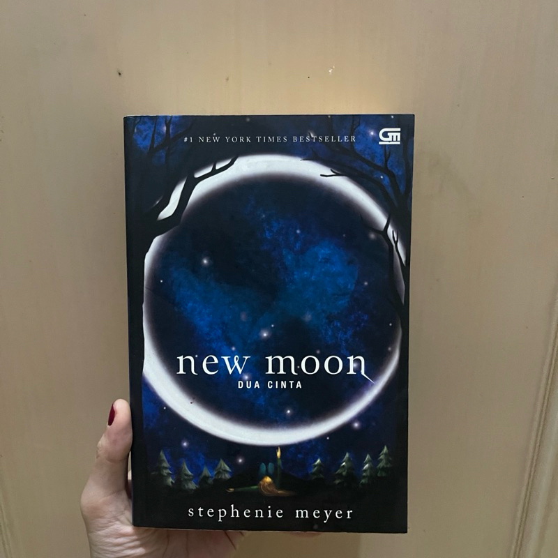 Jual Novel New Moon Stephenie Meyer [Bahasa Indonesia] | Shopee Indonesia