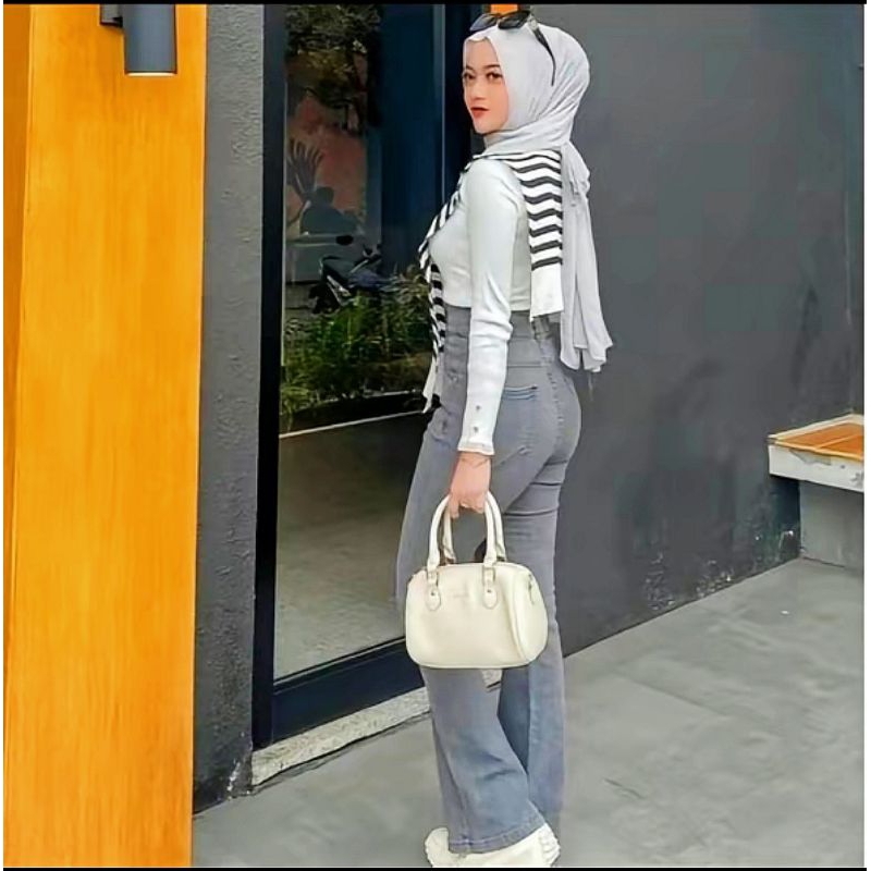 Jual HW Cutbray Jeans Wanita - Celana Cutbray Strecht Kekinian - Cutbray Flared- Streetch ...