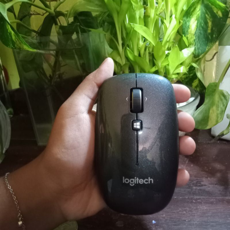 Jual Logitech Freedom Plus M557 Wireless | Shopee Indonesia