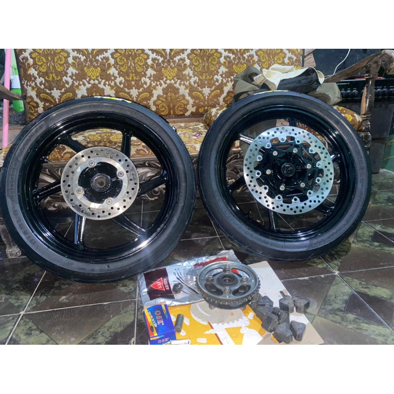 Jual velg cb150r old pnp ninja r ninja ss ninja rr old/new set ban ...