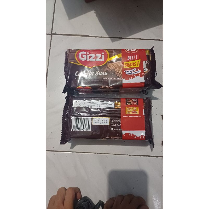 Jual Gizzi Wafer ready 2 rasa coklat dan keju susu buy 1 get 1 122g | Shopee Indonesia
