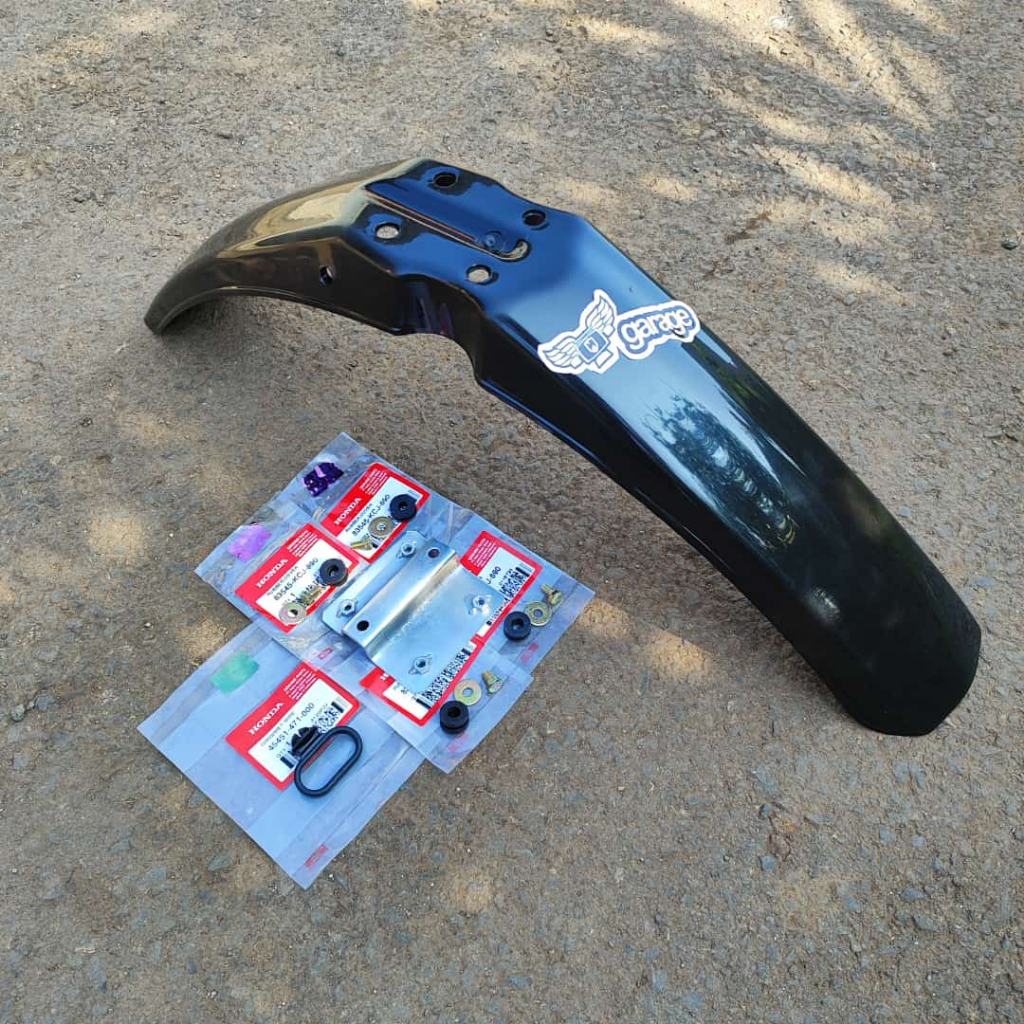 Jual Spakbor Depan Semi Trail Win Hitam Slebor Trail Win 100 Sayap ...
