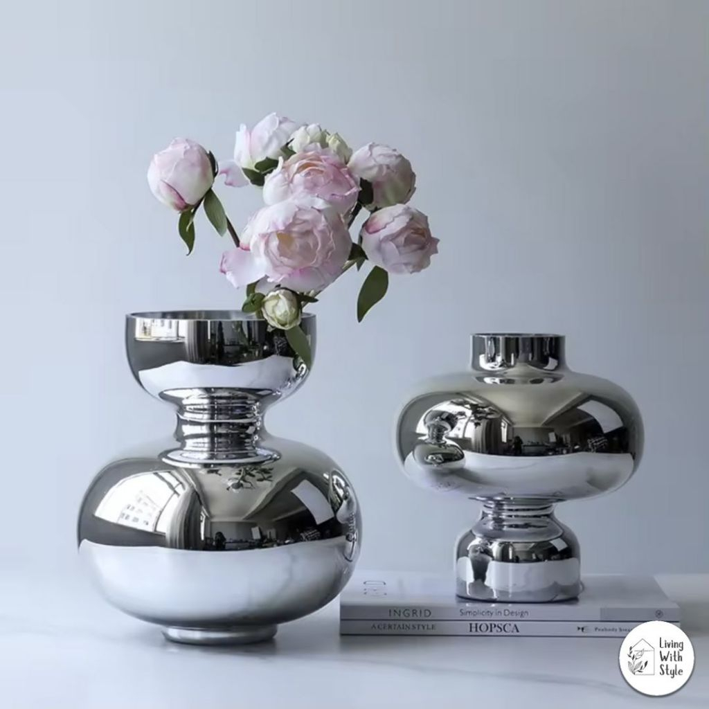 Jual Living With Style - Demi Curvy Silver Glass Vase / Vas Kaca Warna ...