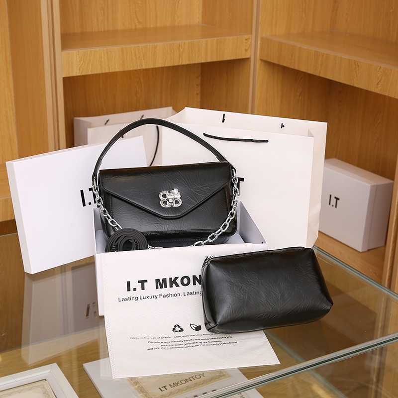 Jual Tas Premium I.T Selempang Wanita IT-38011 (Free Paperbag ...