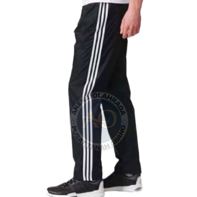 Jual Celana Trening Olahraga Panjang Dasar Warna Hitam List Tiga Pria ...