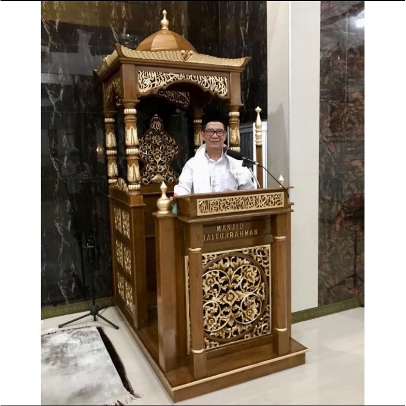 Jual mimbar masjid kayu jati ukir kaligrafi + Gratis tongkat khotib ...
